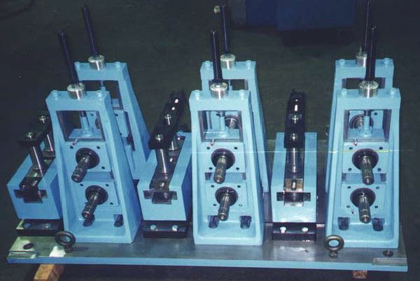 Tube Mills & Quick-Change: Rafting Roll Stands